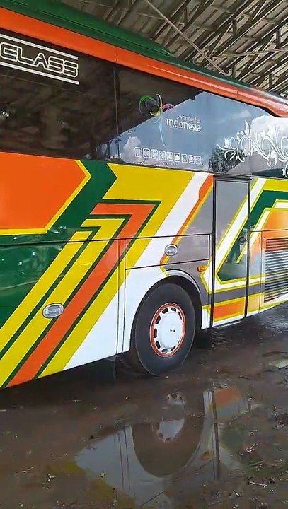 cinematic bus - video Dailymotion