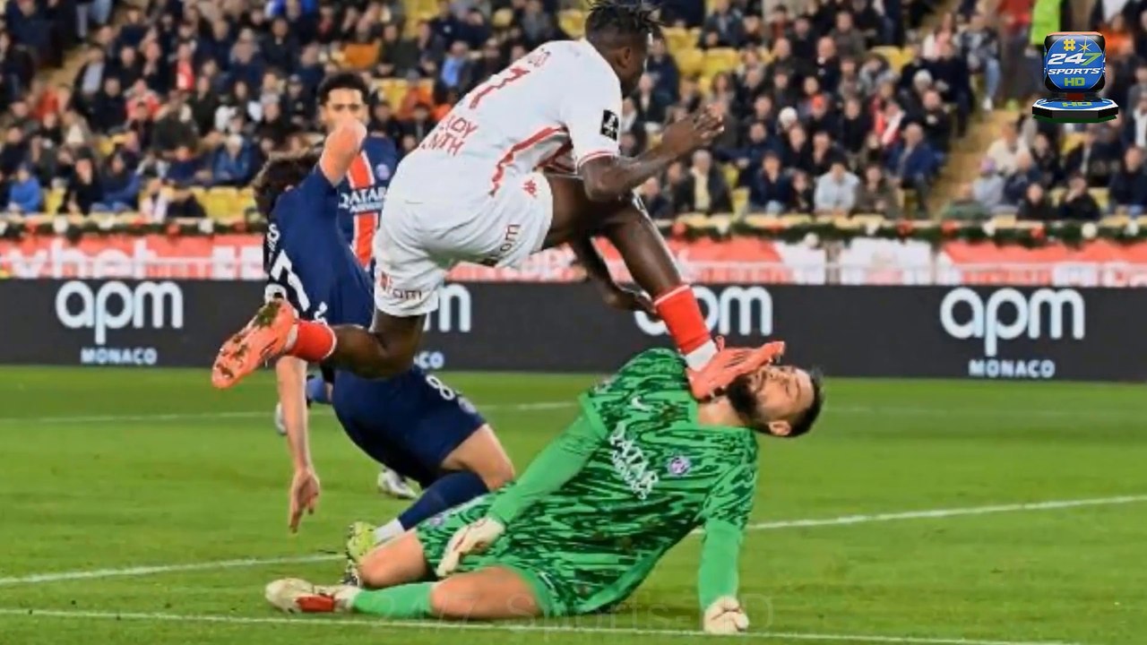 Shocking Moment: PSG Goalkeeper Donnarumma Got Brutally Hit On The Face ...