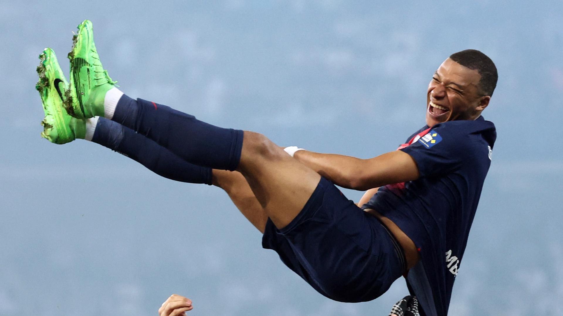 How PSG Wished Kylian Mbappé a Happy Birthday | beIN SPORTS