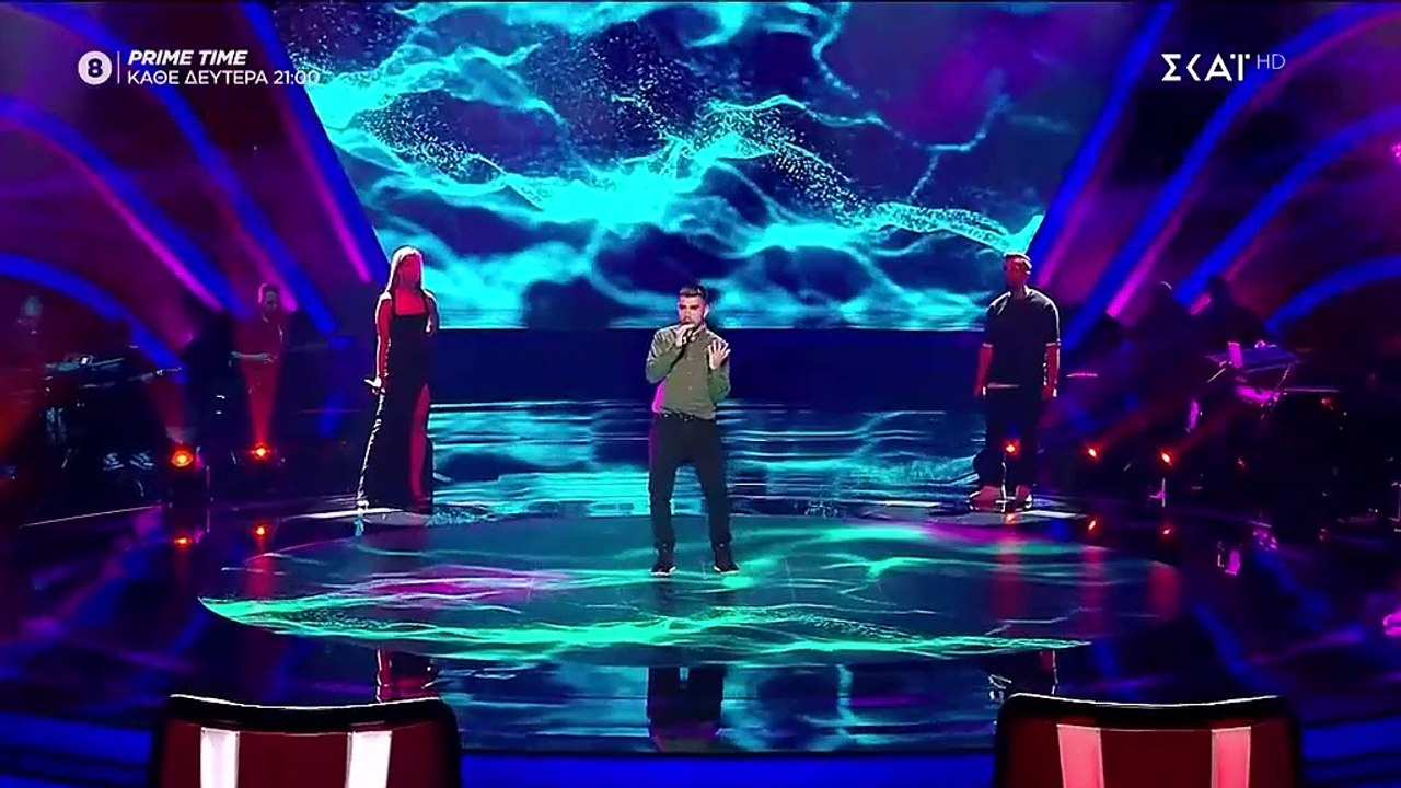 The Voice Η Ελενα Παπαριζου εκοψε την Τραιανα Ανανια στα Knockou ...