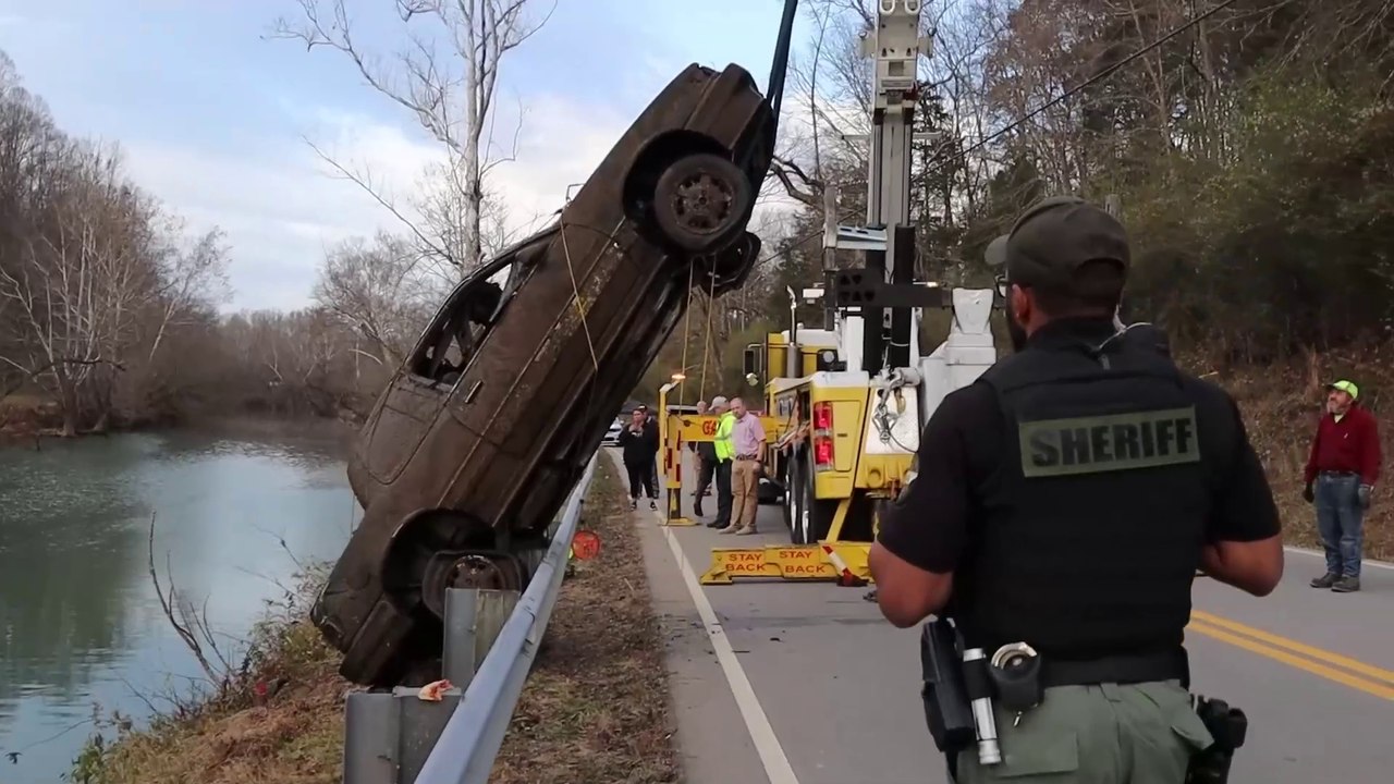 SOLVED 21 Year Old Missing Persons Case (Erin Foster & Jeremy Bechtel ...