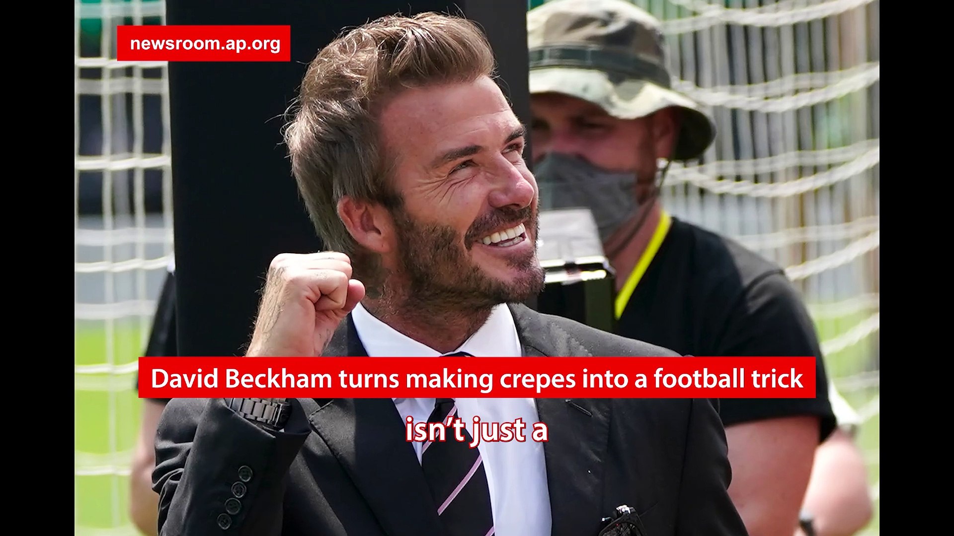 David Beckham pulls off trick in the kitchen much to Victoria Beckham's ...