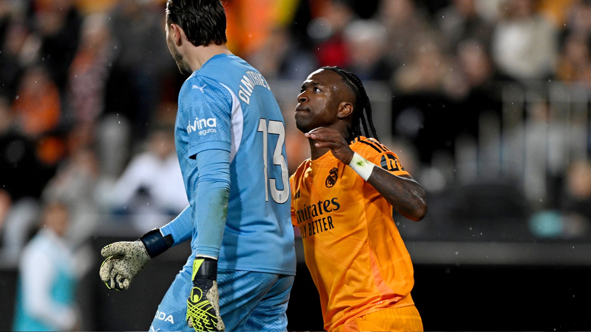 Vinícius Breaks Silence After Mestalla Red Card | beIN SPORTS