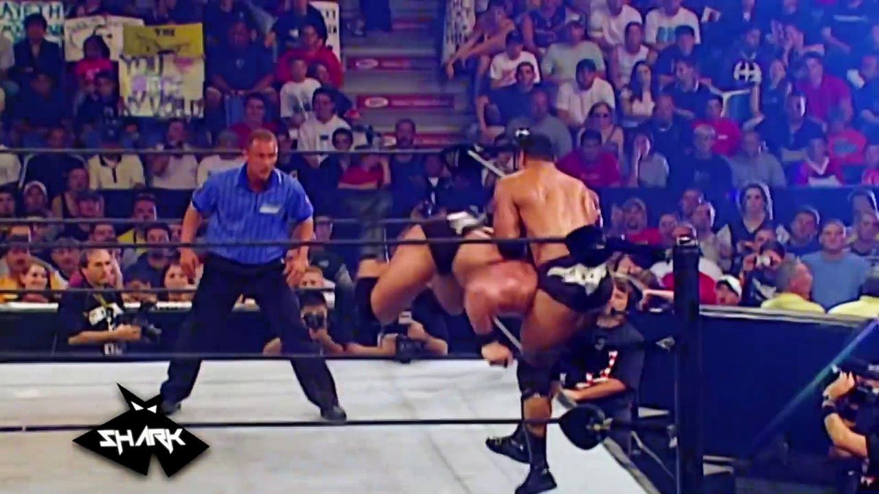 The Rock vs Brock Lesnar Summerslam 2002 en español - Vídeo Dailymotion