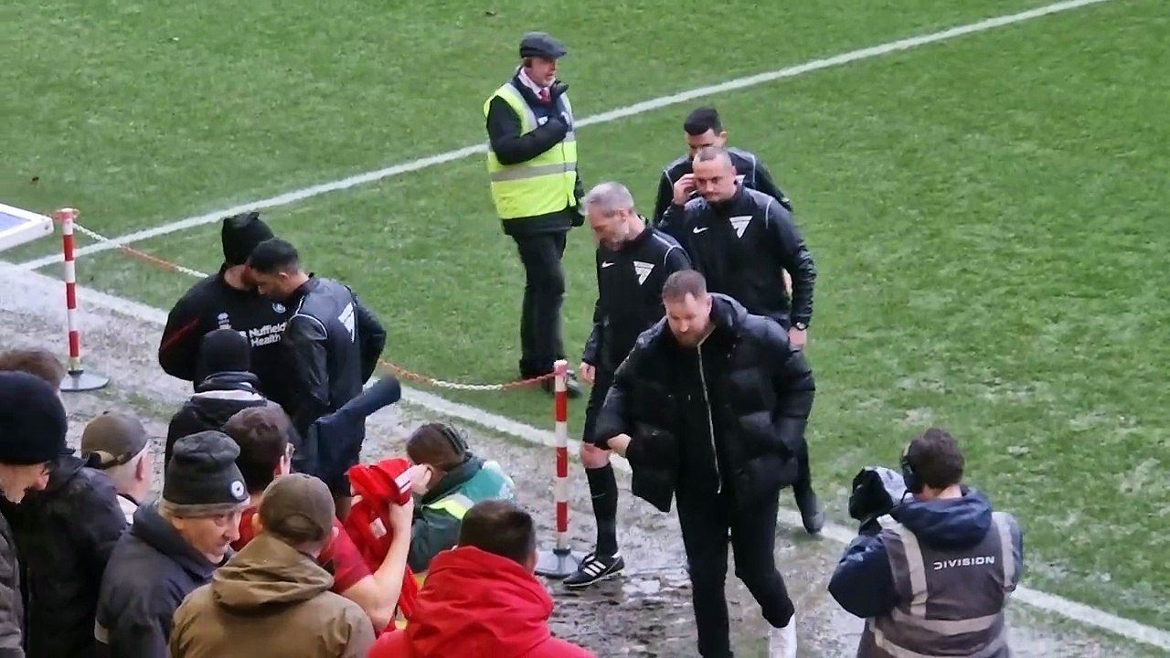 Crawley Town boss Rob Elliot on Charlton postponement - video Dailymotion