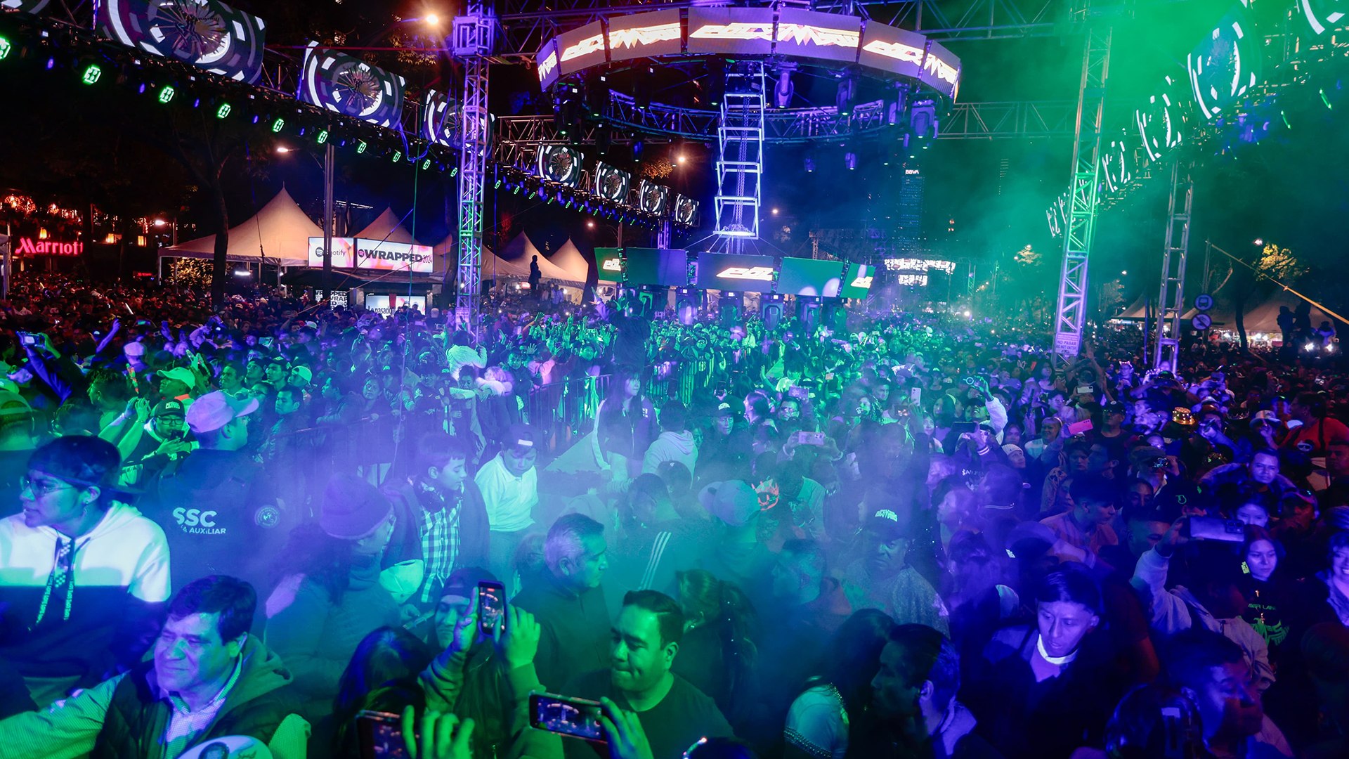 Polymarchs inicia 2025 con espectacular concierto en Ángel de la ...