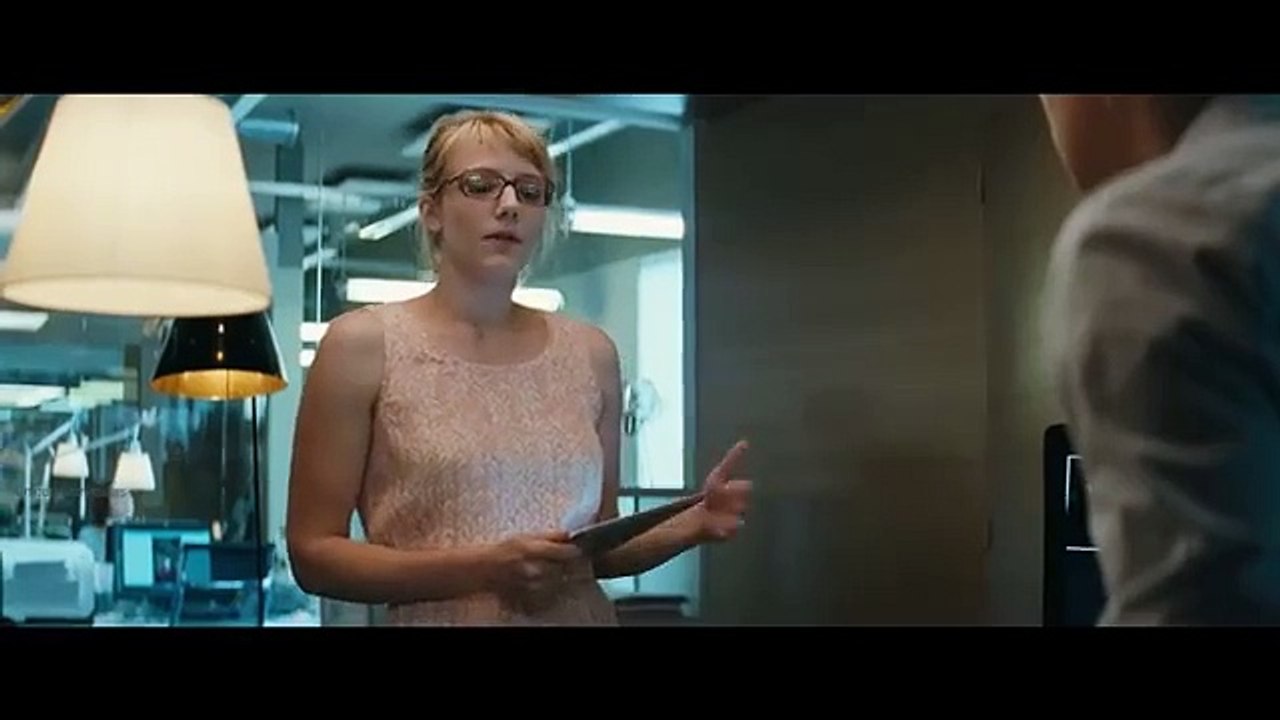 A Strange Relationship Between 20-Year-Old Boy And 40-Year-Old Single Mom! - video Dailymotion