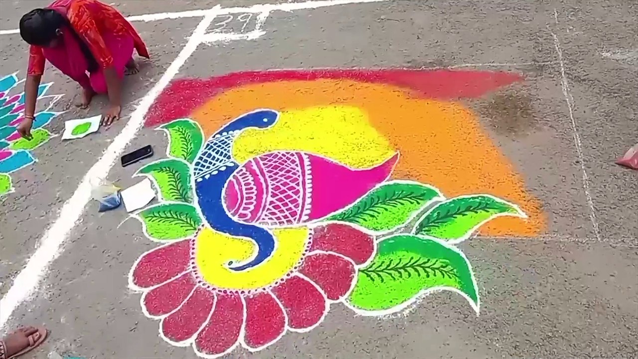 Ap_Vja_42_08_Eenadu_Muggula_Potilu_AV_AP10201 - video Dailymotion