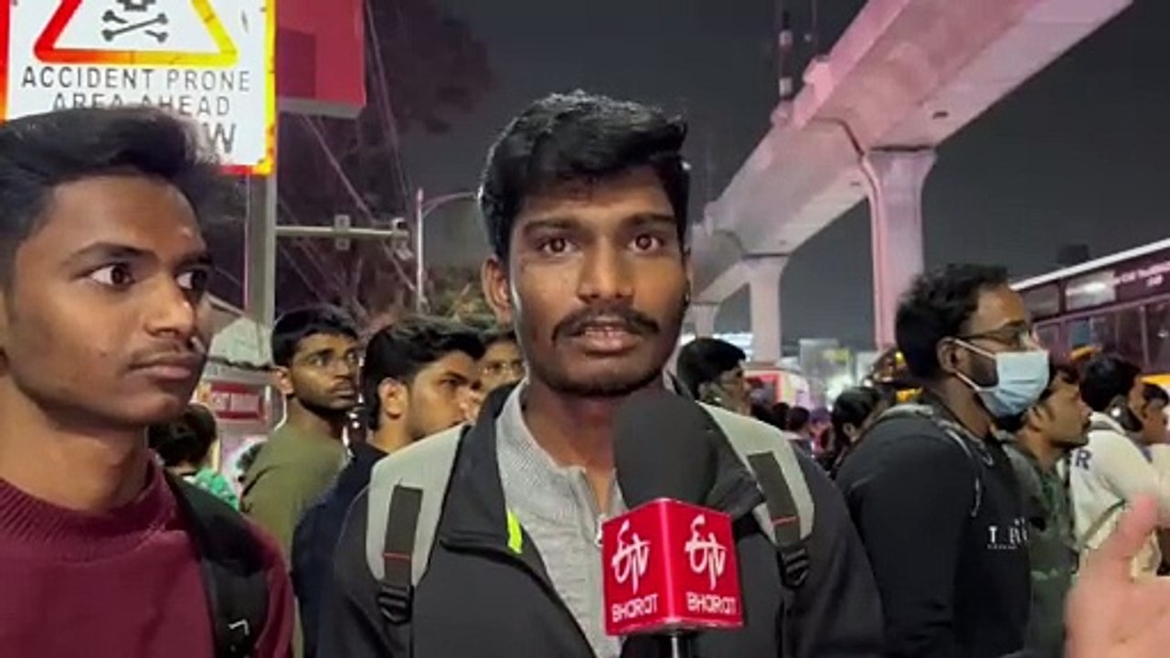 TG_HYD_11_12_SANKRANTRI_RUSH_PASSENGERS_FACING_PROBLEMS_AB_TS10182 ...