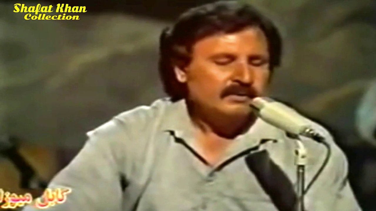 Ghani Khan Best Old Video Nazam By Sardar Ali Takkar Da Sro Zaro Mahal ...