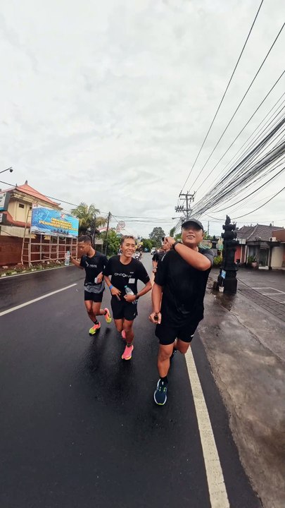 Pelari Bali - Video Dailymotion