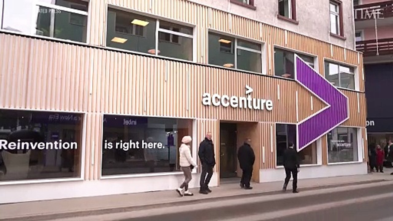 Accenture CEO Praises ‘Stargate,’ OpenAI’s New Venture While in Davos ...