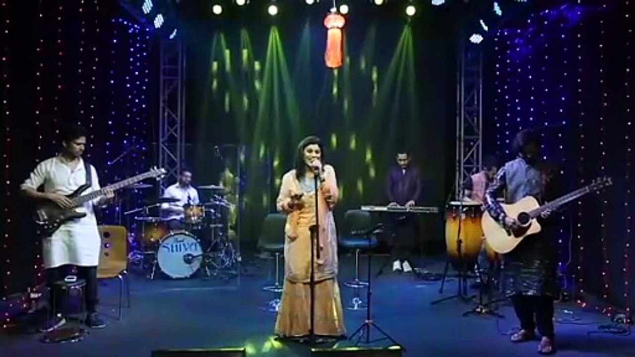 Priyani Vani Panditt Live In Concert | Old Songs Medley - video Dailymotion