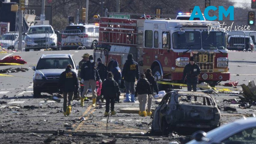 Medevac jet crashes near Roosevelt Mall, Philadelphia | Central Western ...