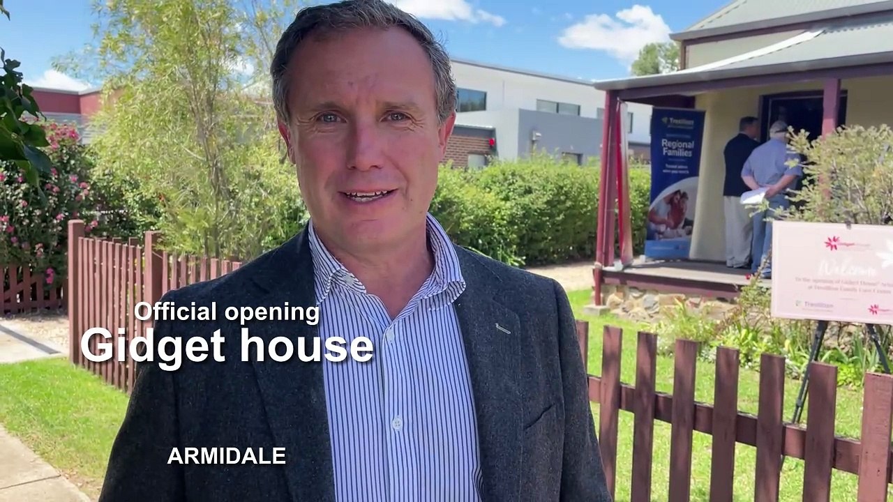 Gidget House - video Dailymotion