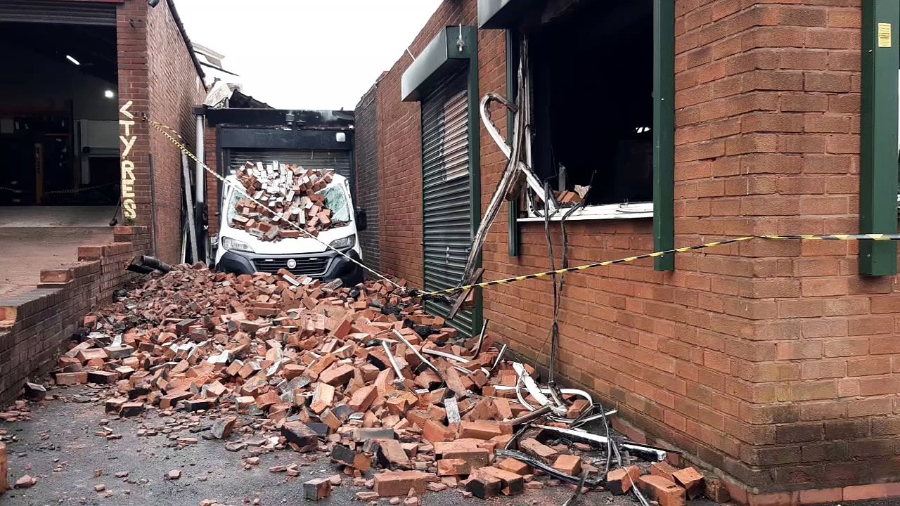 Lye fire aftermath - video Dailymotion