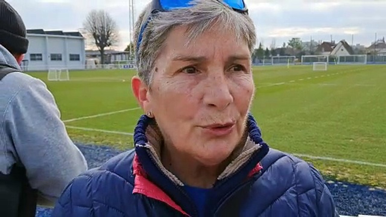 Nathalie, supportrice depuis 1972 du SMC - Vidéo Dailymotion