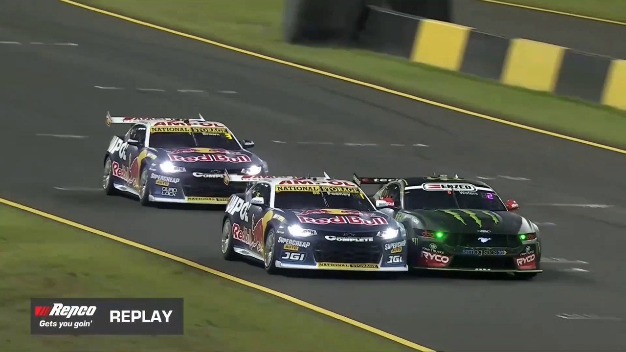 V8 Supercars 2025 Sydney 500 Race 2 Last 4 Laps Epic Finish Feeney ...