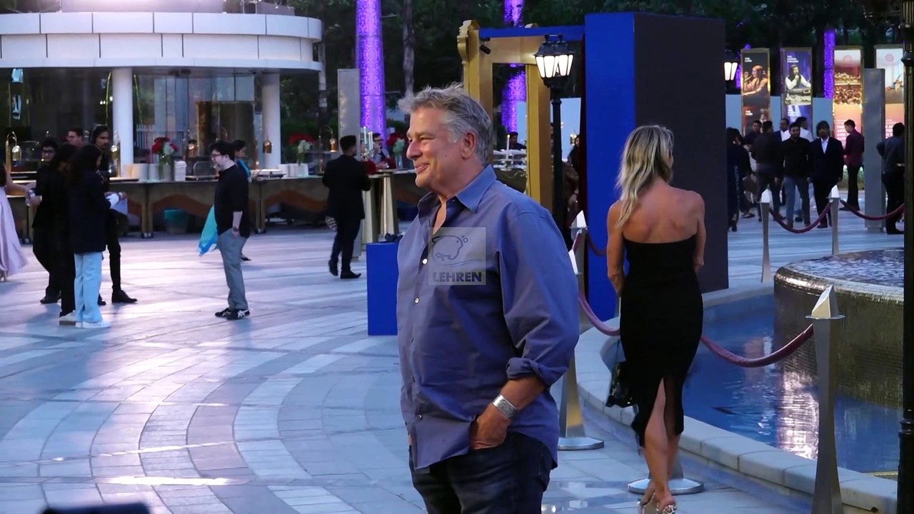 British Model Lorna Tarling Steps Out In Style With Karan Kapoor At ...