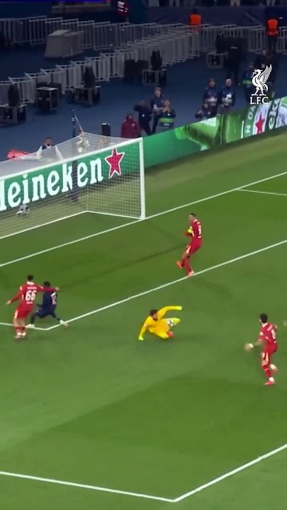 Alisson Becker vs PSG 🔥 INSANE Saves! 🤯⚽ #Shorts - video Dailymotion