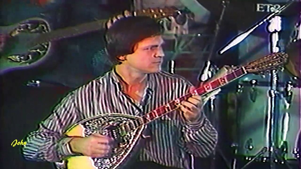 Σόλο Μπουζούκι ( (Flerks + Β. Τσιτσάνη) - Χρήστος Νικολόπουλος (Video ...