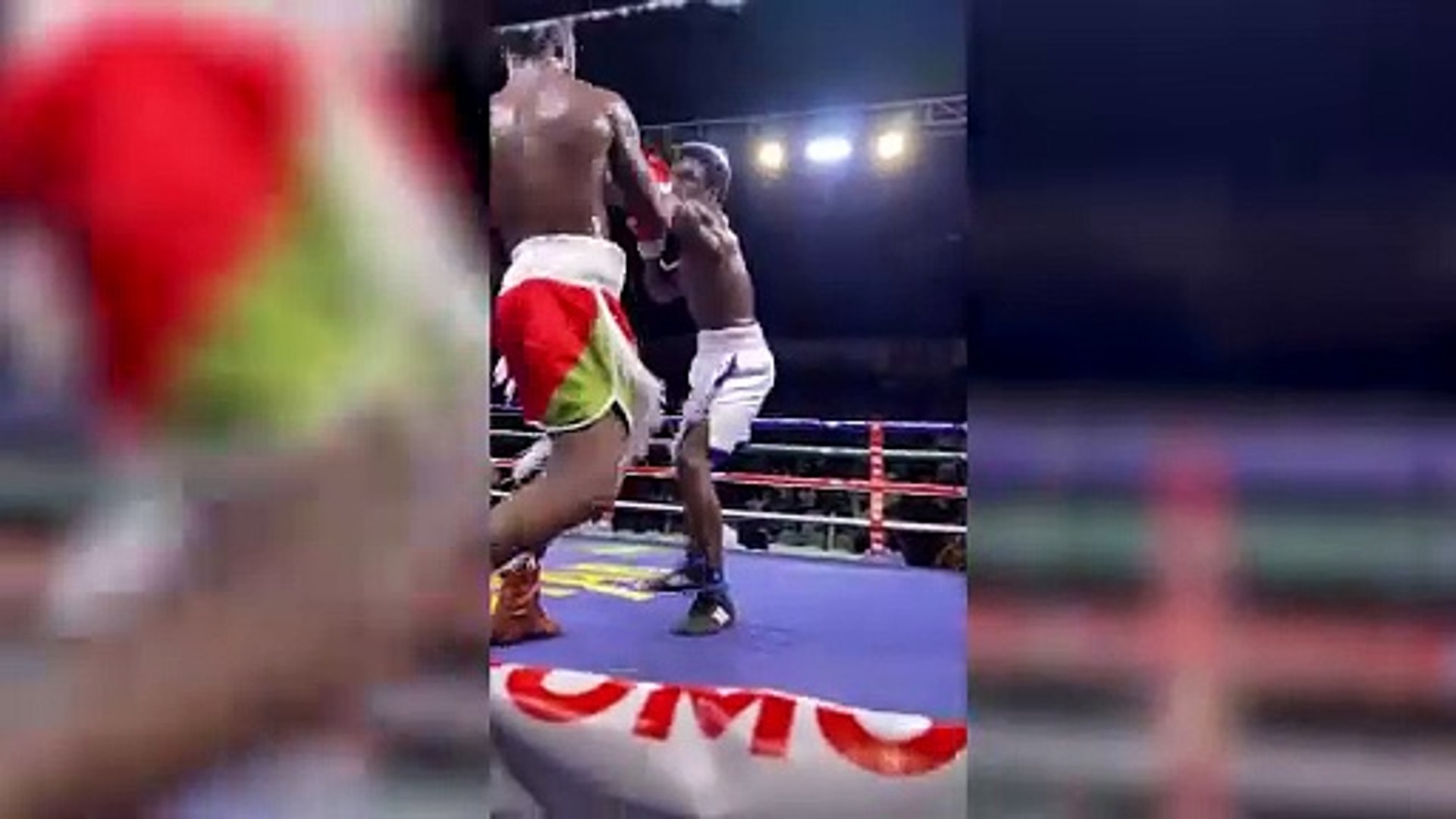 Nigeria's former light heavyweight champion dies after collapsing in ...