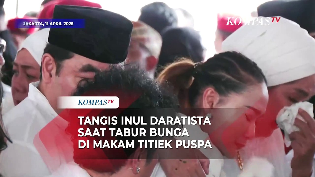 Tangis Inul Daratista Saat Tabur Bunga di Pemakaman Titiek Puspa - Video Dailymotion