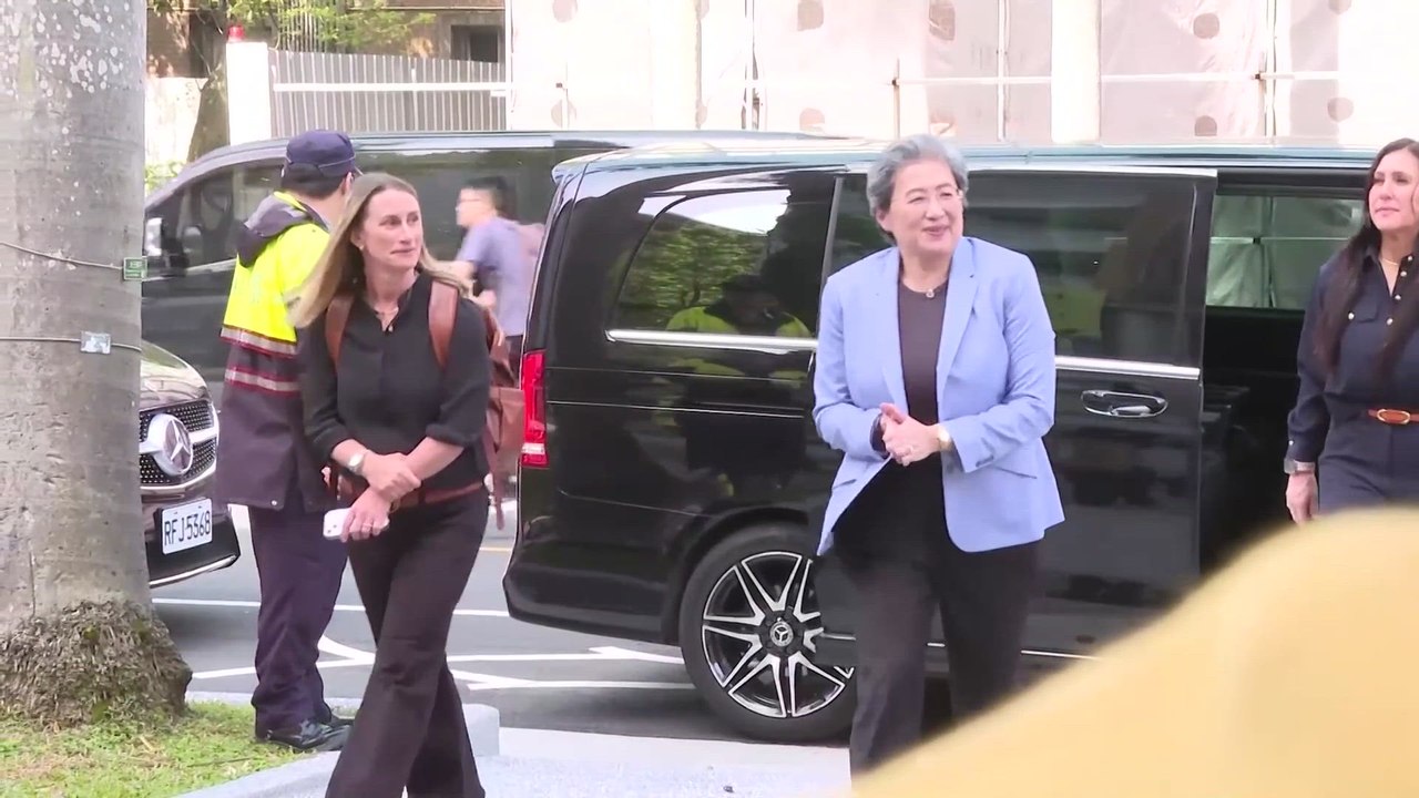 AMD chief executive says to start chip production at TSMC, build more ...