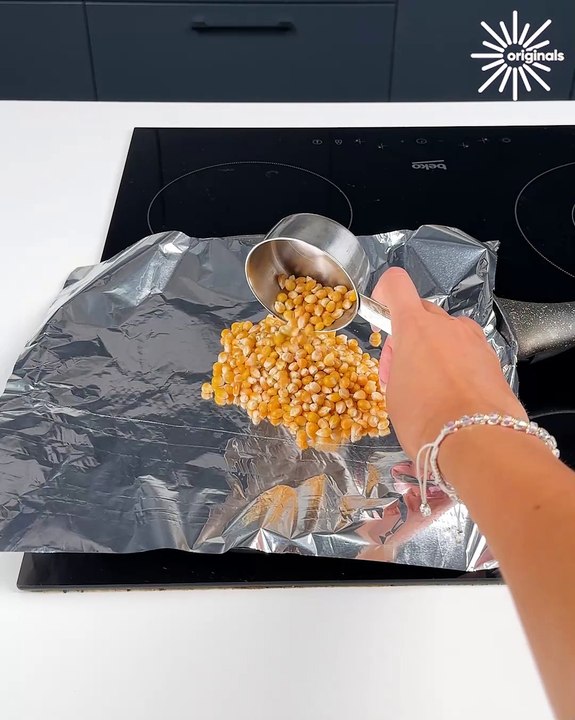 Perfect popcorn hack with butter 🍿 - video Dailymotion