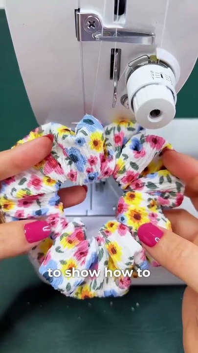 How to Make a Scrunchie - Step-by-Step Sewing Tutorial - video Dailymotion