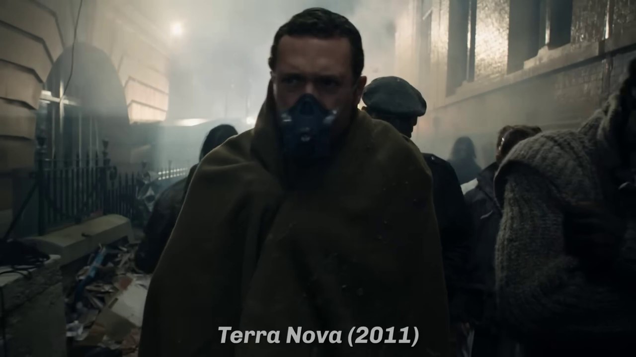 In 2149, Humans Travel 85 Million Years to Prehistoric Earth as Current ...