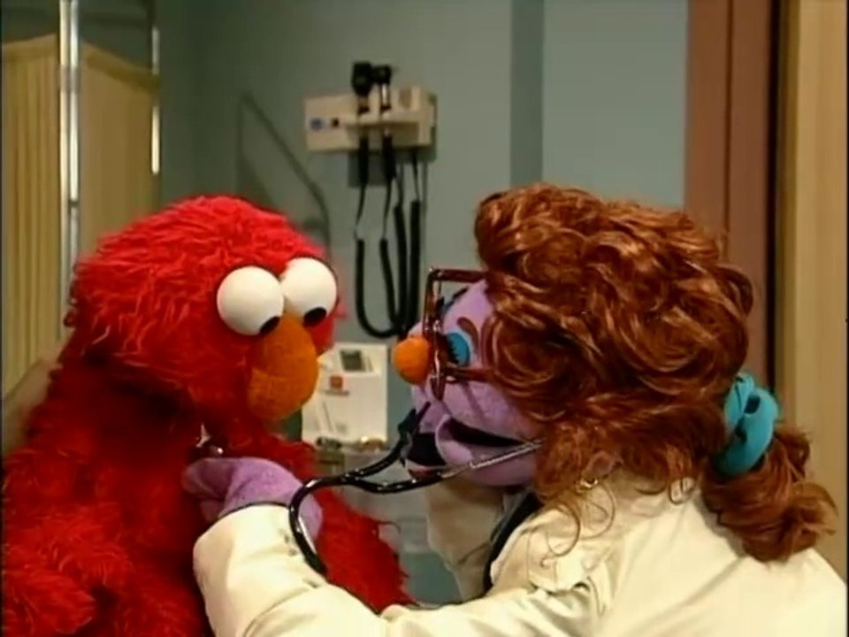 Elmo Visits the Doctor! - video Dailymotion