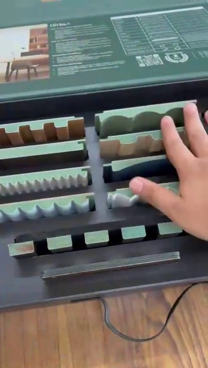 Introducing the New Divino Sample Box Premium. Compact. Sustainable ...