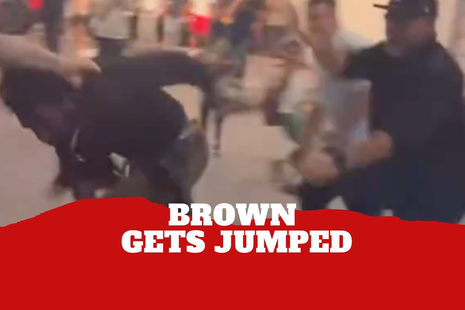 Antonio Brown gets jumped during a massive brawl after a boxing event - MARCA TV English