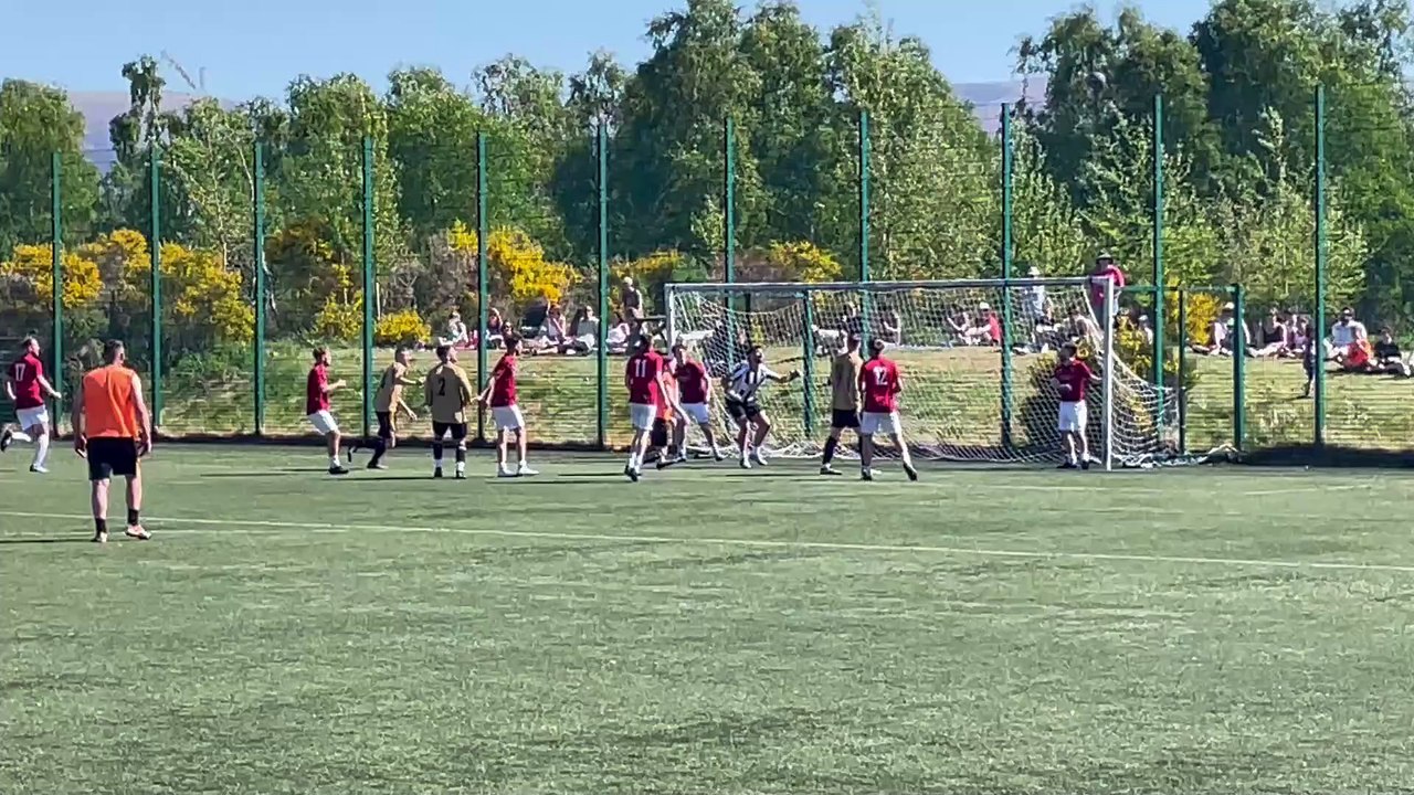 Steven Gibb memorial match - video Dailymotion