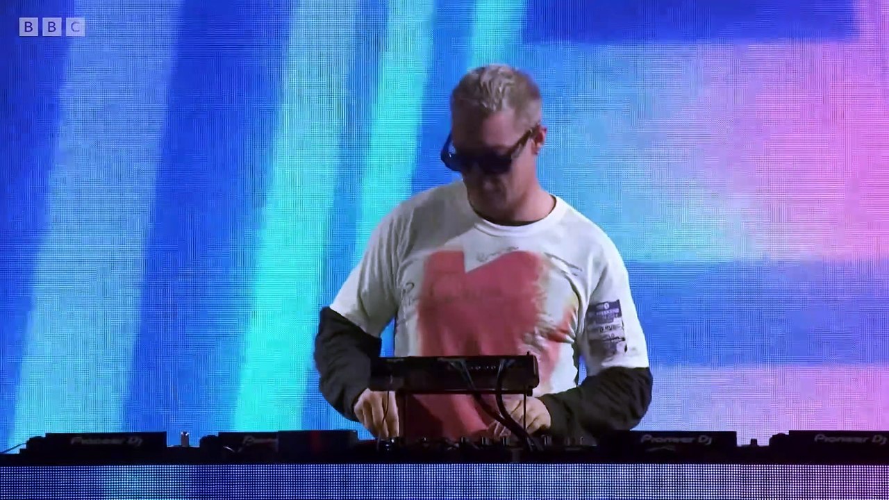 Diplo - Don't Forget My Love⧸Stay High (Radio 1's Big Weekend 2024 ...