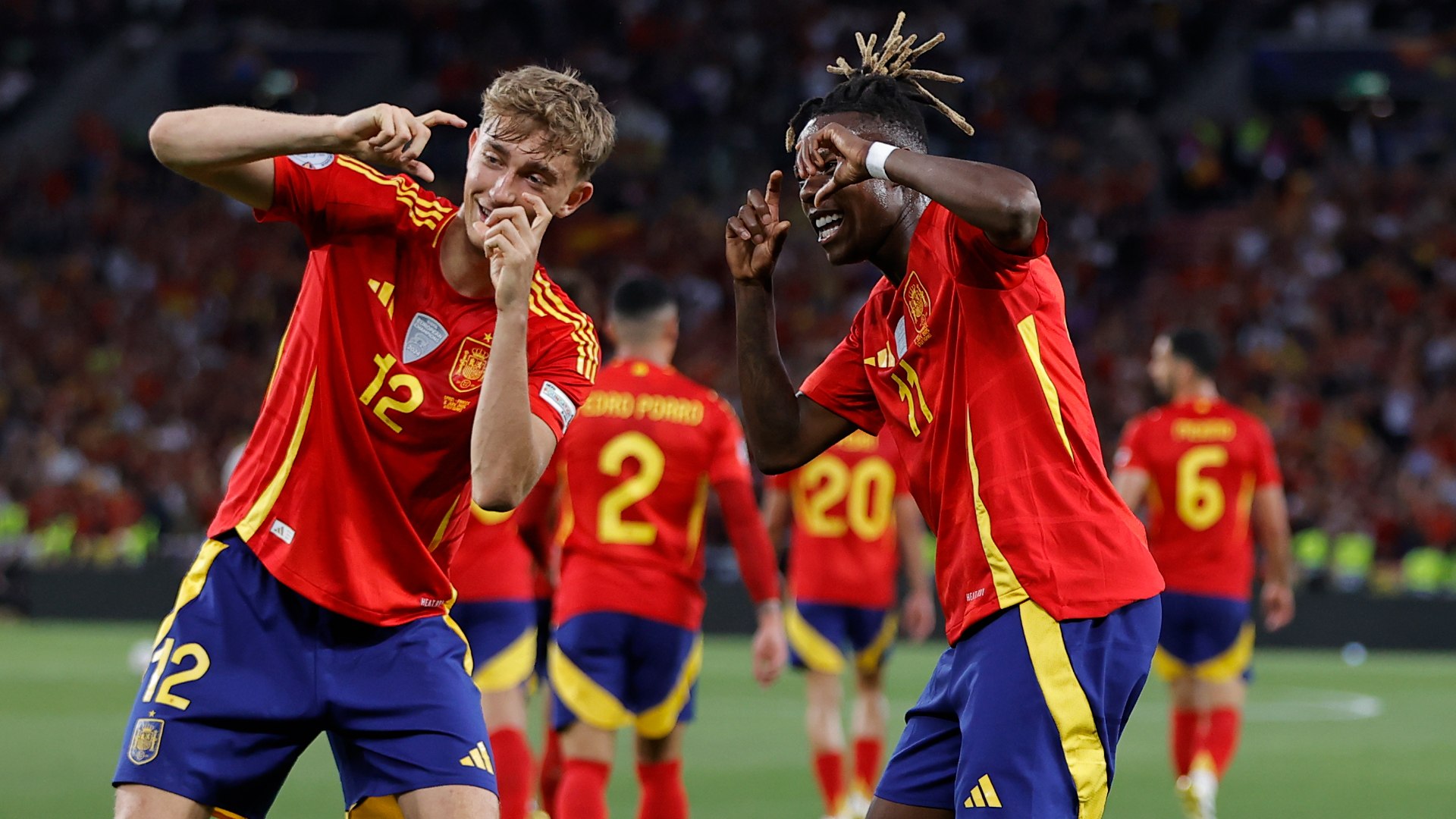 Huijsen-Nico Williams: ¿celebración con mensaje? - MarcaTV