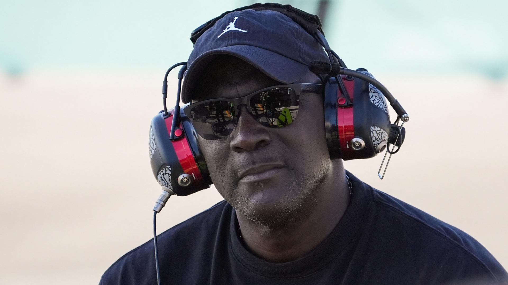 Michael Jordan Sparks Controversy With Massive Salary as NBA ...