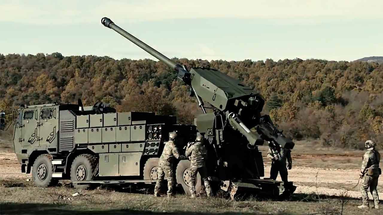 CAESAR 8x8: Den nye generation af 155 mm selvkørende artilleri i aktion ...