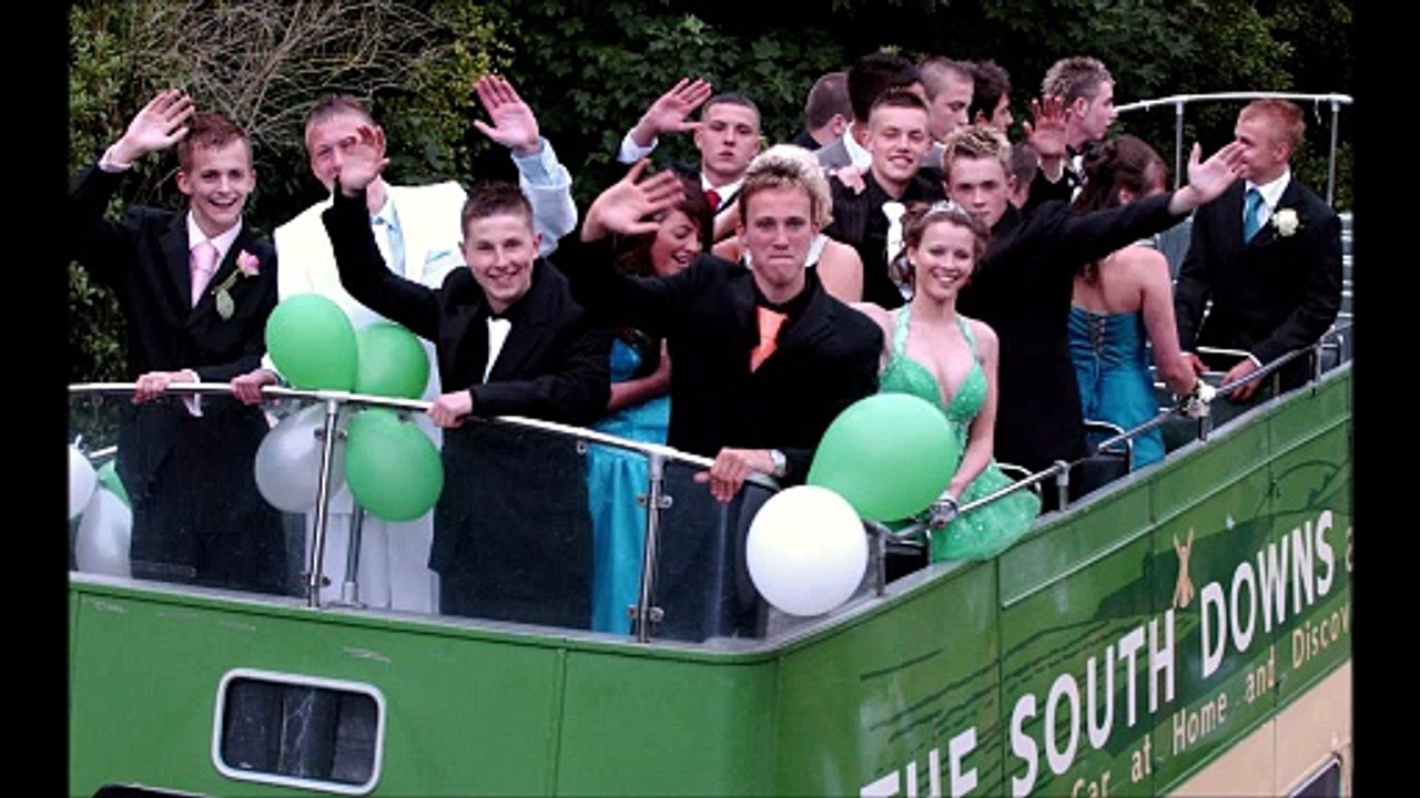 Looking back at Worthing High School prom in July 2008 - video Dailymotion