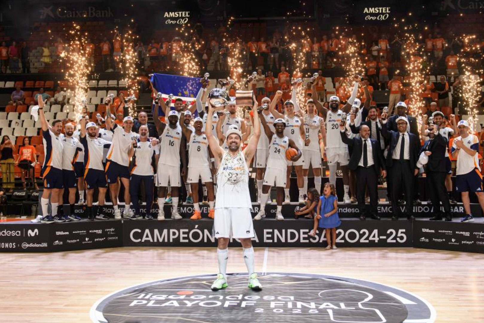 Supercopa: Resumen Barcelona 80-90 Real Madrid - MarcaTV