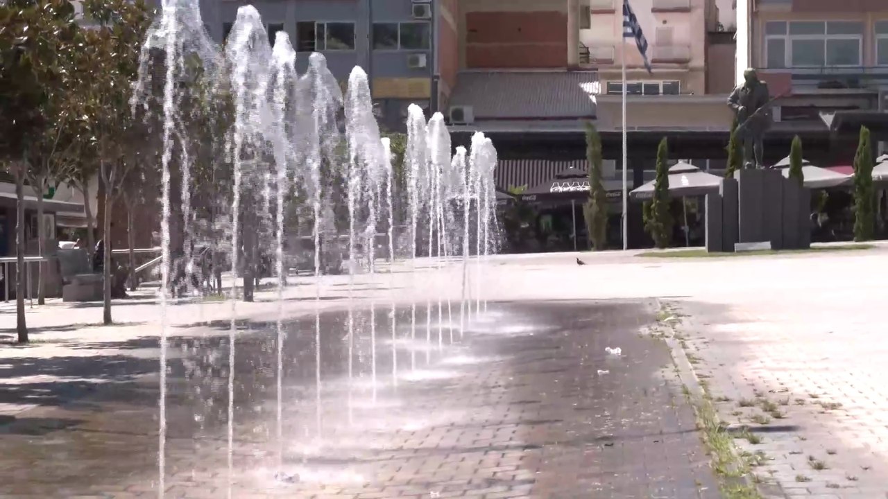 Ο Θερμικός Θόλος Πλησιάζει: Στους 40°C η Λαμία- Οι κάτοικοι της Λαμίας ...