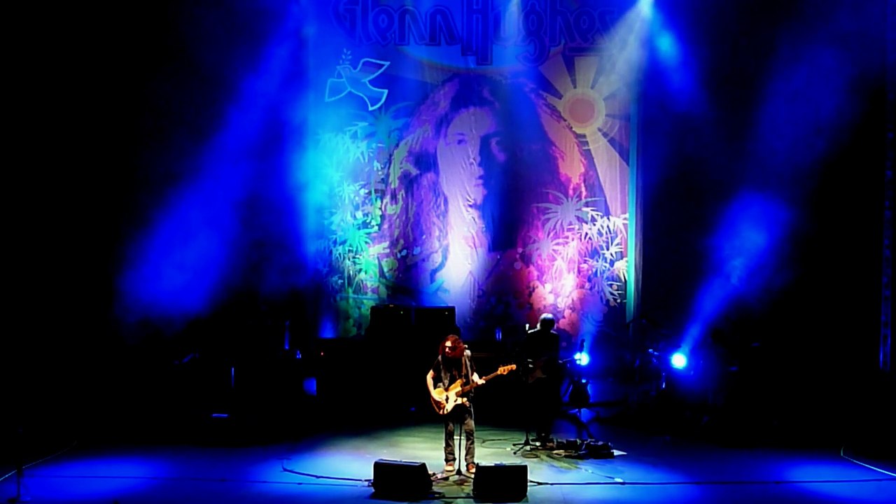 Glenn Hughes - You Keep on Moving - video Dailymotion