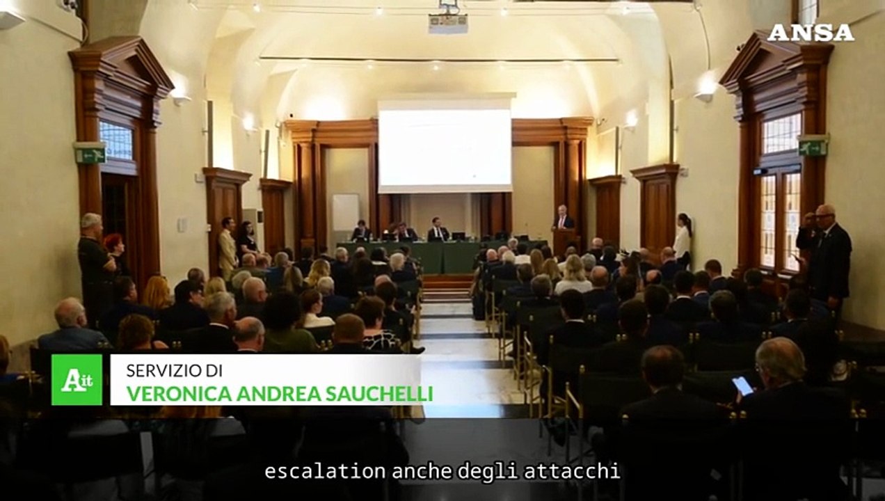 Allarme di Confassociazioni digital, escalation di attacchi hacker - Video Dailymotion