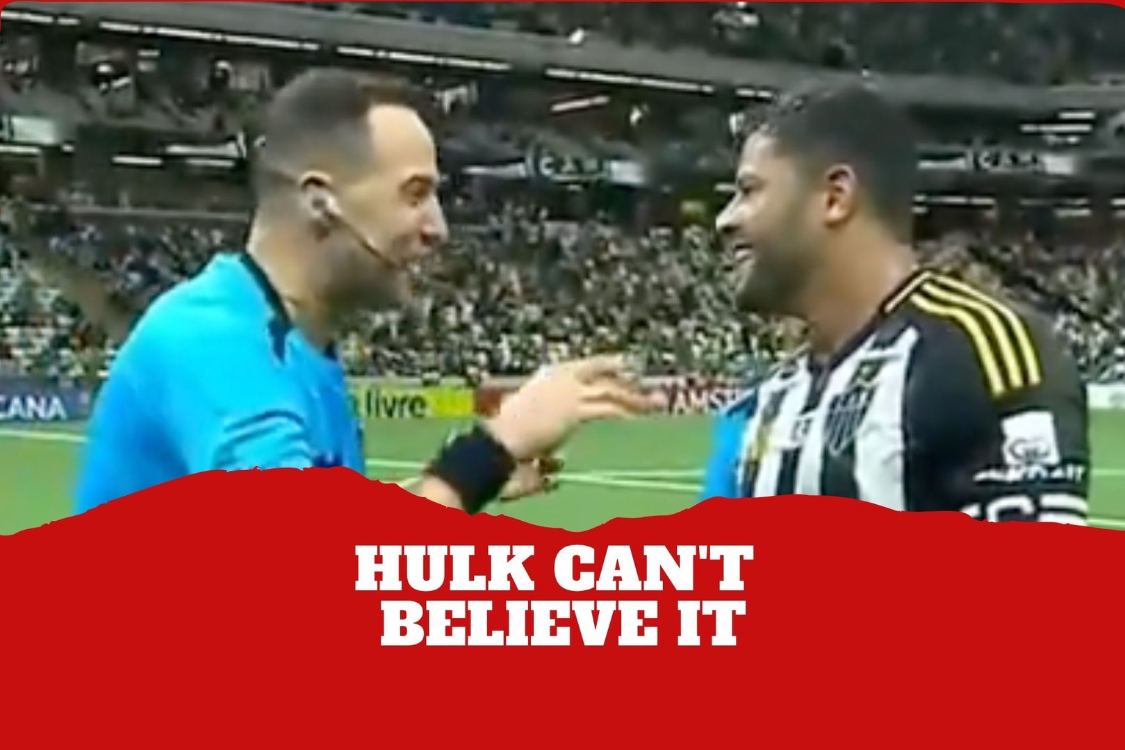 Priceless moment during the Brazilian football league between Hulk and ...