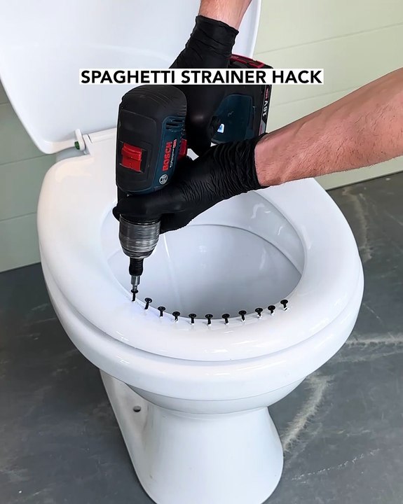 Strain spaghetti using a toilet seat hack😂🍝 - video Dailymotion