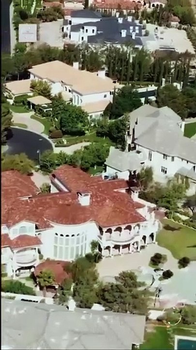 The Billionaire Female CEO from the Trailer Park Full Movie - video ...