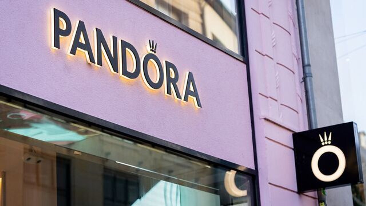 Pandora CEO on Tariff Impact, European Market, Lab Grown Diamonds ...