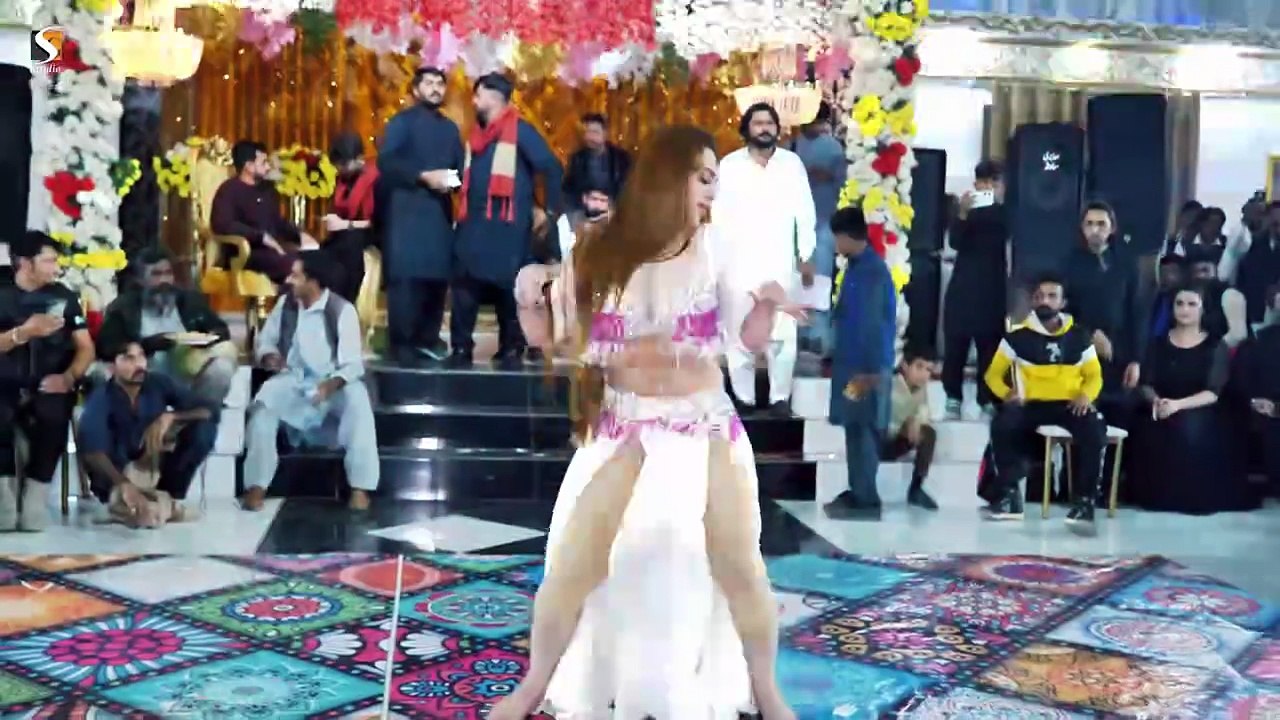 Rimal Shah Hot Mujra 2025 | Bollywood Song Dance Performance | Mujra ...