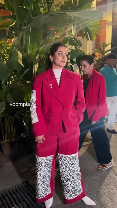 youtuber lilly singh pops out for a quick posing sesh for the cams ...